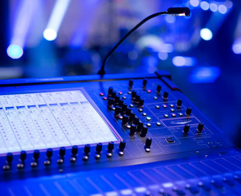 AV PROFESSIONAL ZONE - Consumer Tech Show